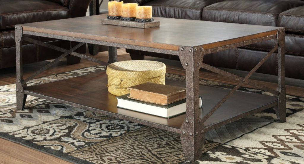 Rustic Table | XO Ashley